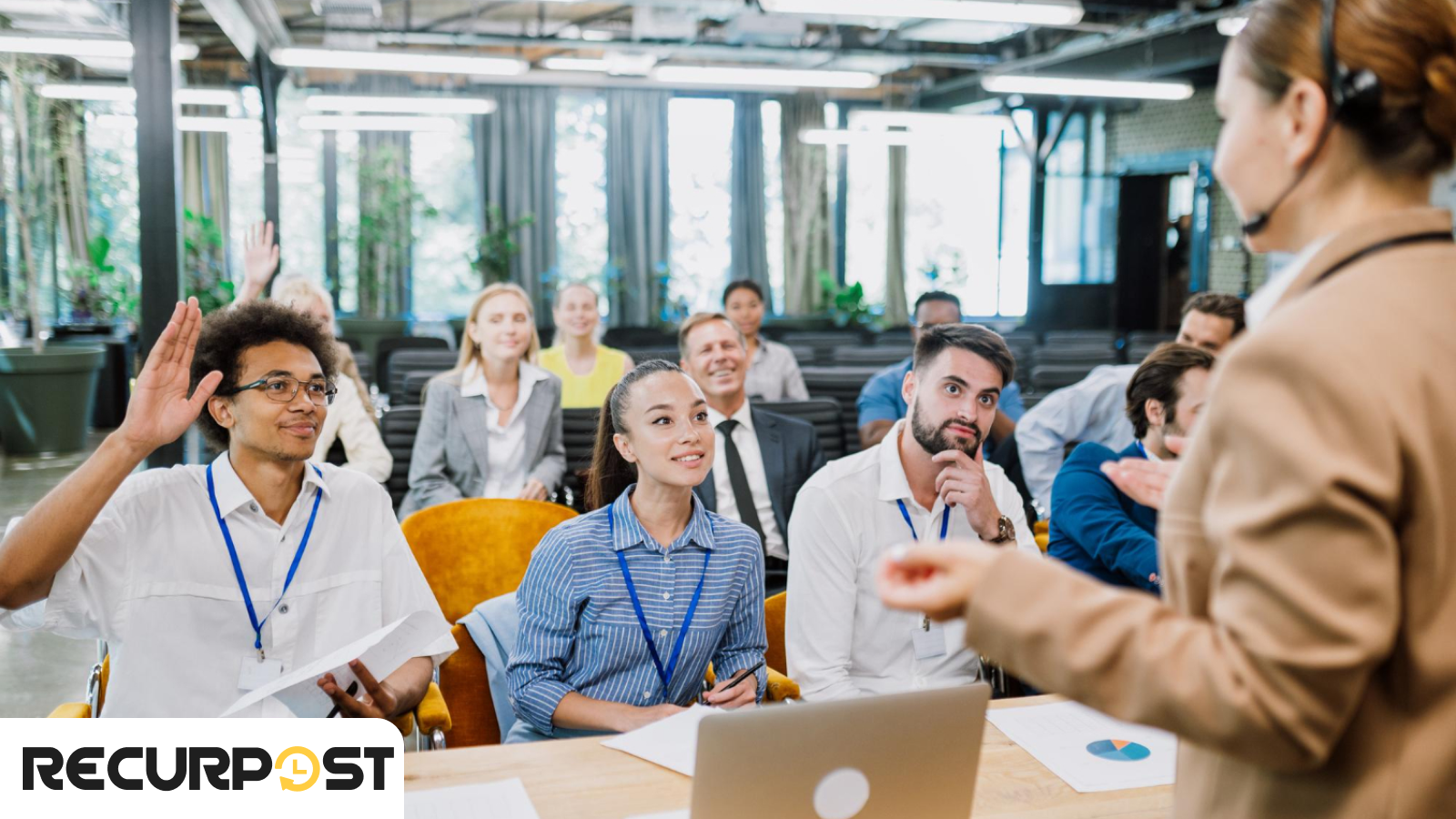 Social Media Manager Jobs: How to Hire the Perfect Candidate